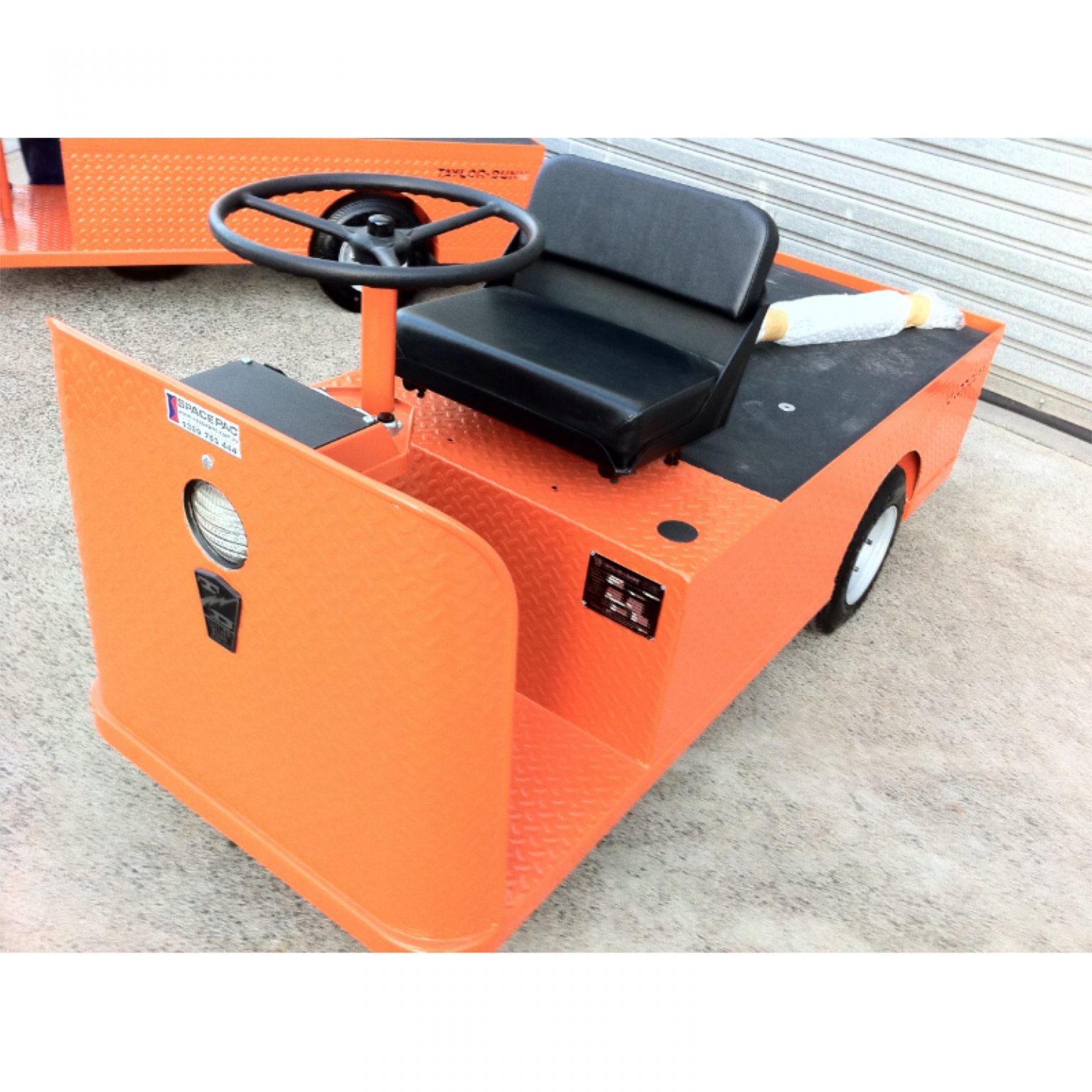 Mule C4-32 36 V Tow Tractor | emoveit